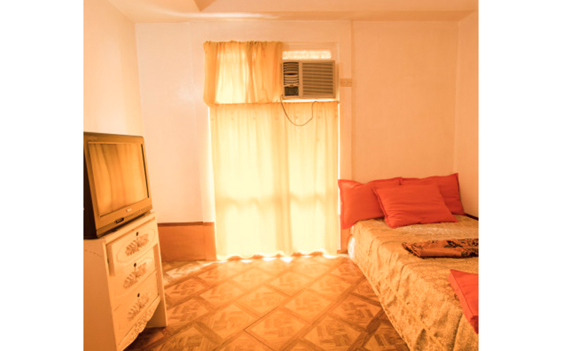 Deluxe room Short Term Rental Condo Budget Hotel And Apartment Deluxe room Short Term Rental Condo Budget Hotel And Apartment